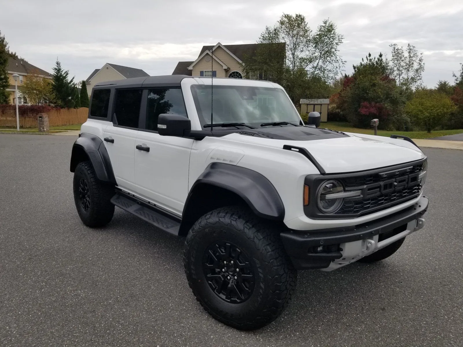 Braptor in White with Trailer Up for Auction | Bronco Raptor Forum